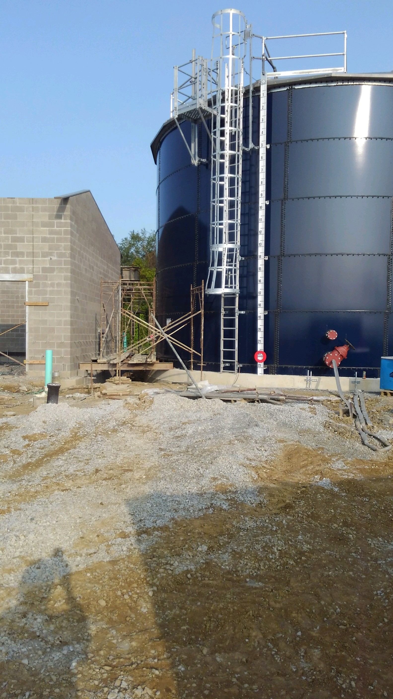 CASE STUDY: Turnpike Facility • RIDGLOK® Fire Water Storage Tank ...